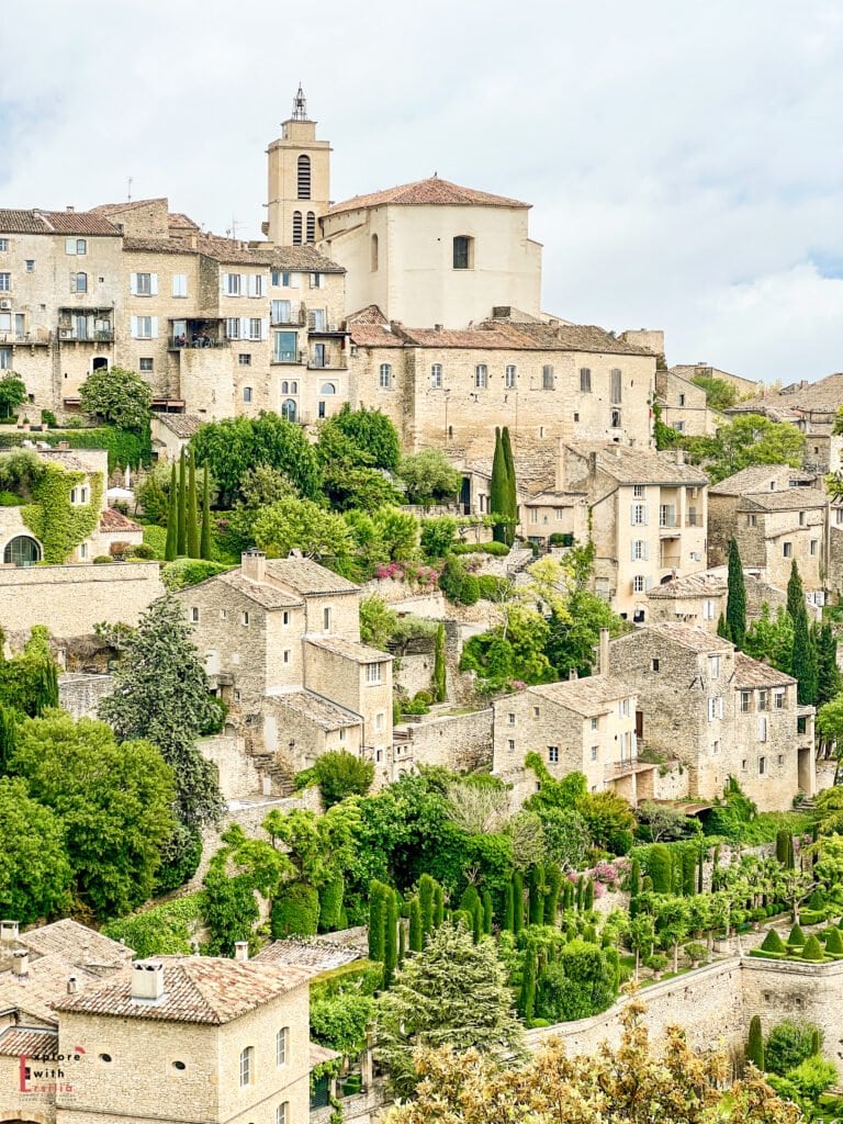 How to See Gordes in a day | The Best Things to Do in the Prettiest ...